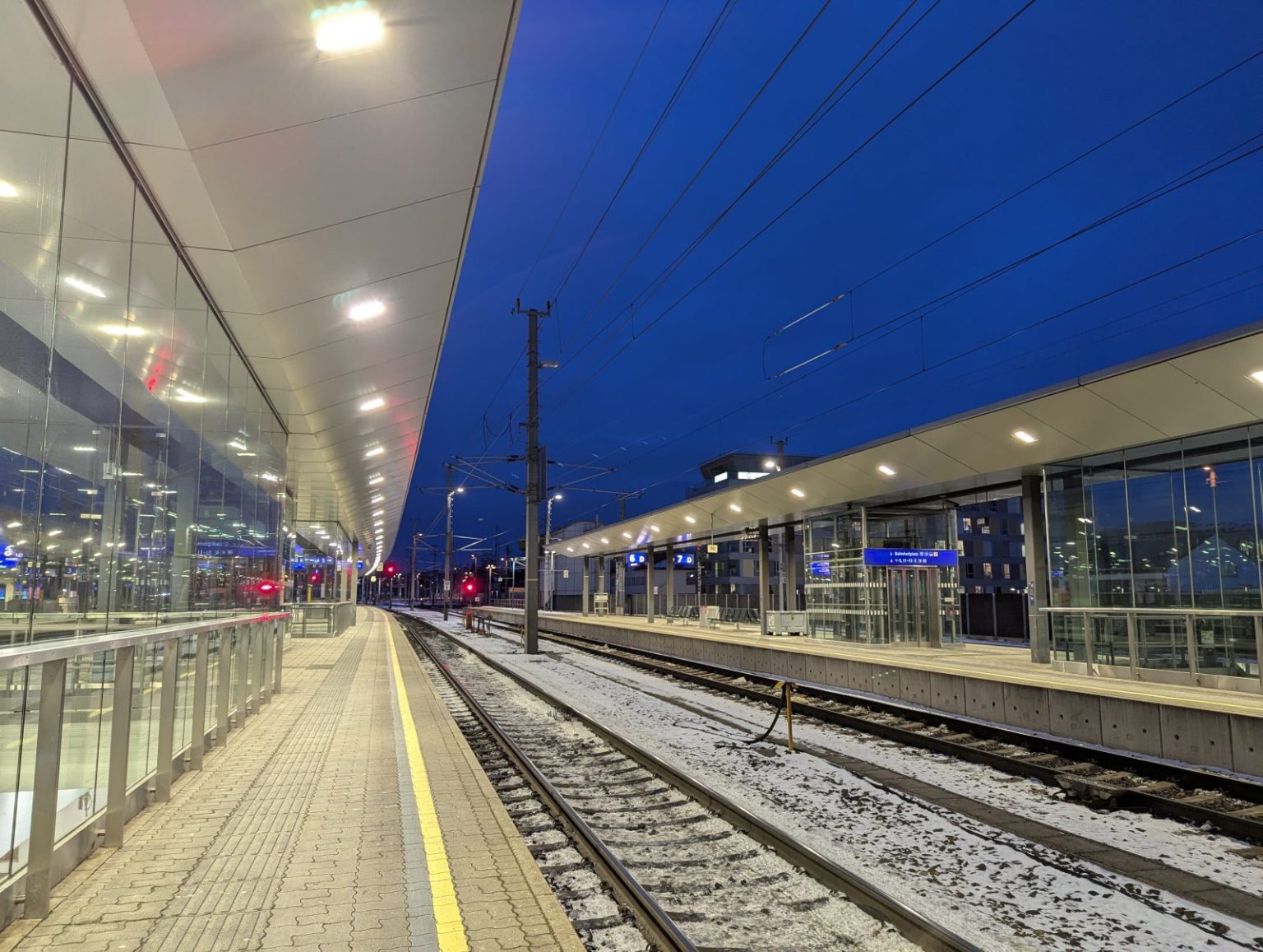 How to Travel Around Austria by Train (2026 Guide) Austria Solo Travel